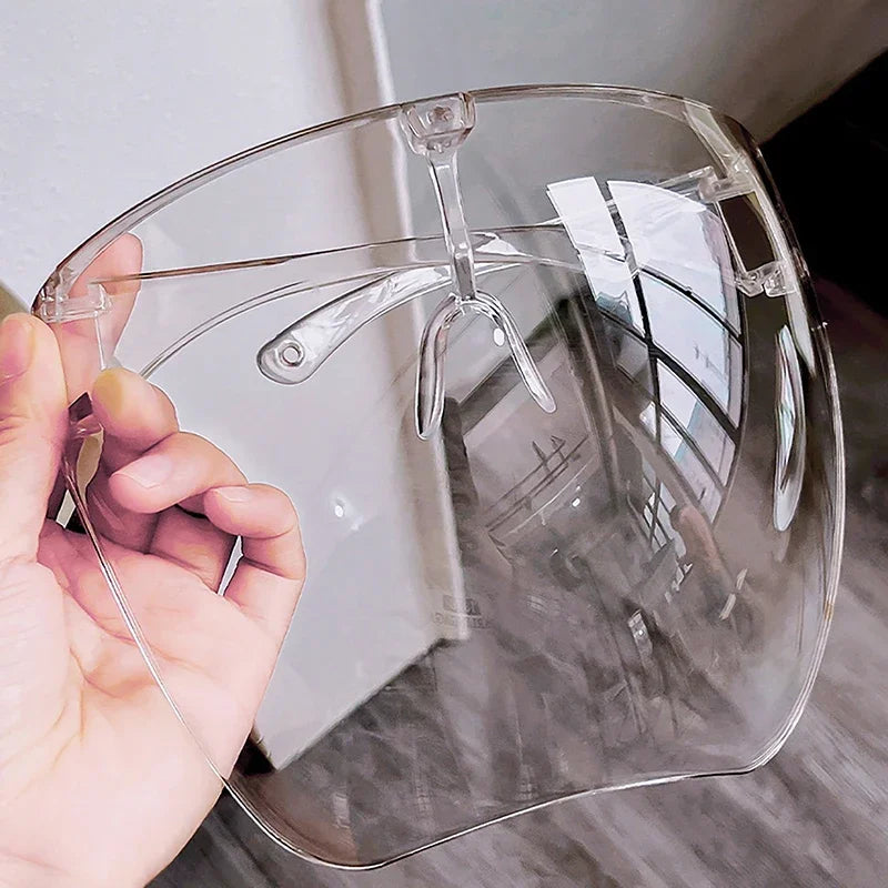 Face Shield– Leccio - Small improvements in life